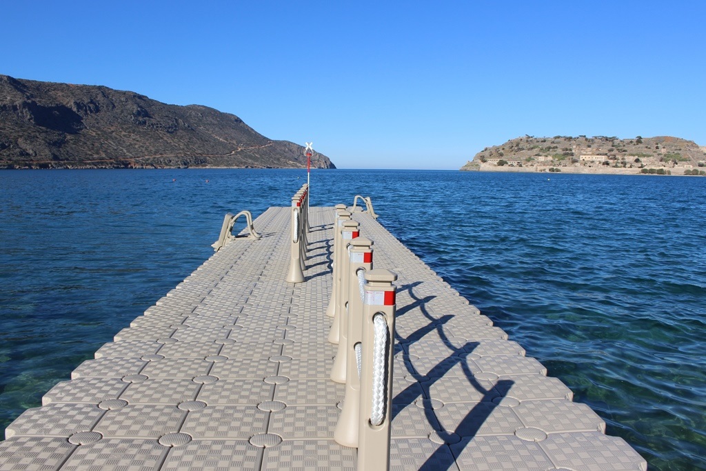 Floating docks for Courtesy of Blue Palace | BOUZAKIS BROS MARINE